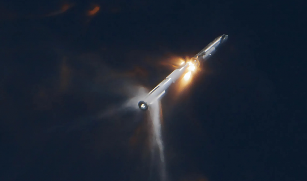 Starship-Explosion - SpaceX-Rakete hat großes Loch in Atmosphäre gerissen