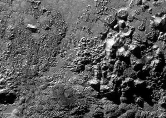 Gigantische Eisvulkane auf dem Pluto entdeckt