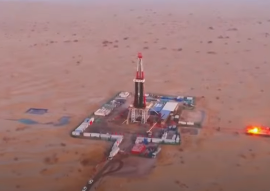 China bohrt ein 10.000 Meter tiefes Loch in die Erde