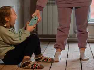 Handysucht bei Kindern erkennen und vorbeugen